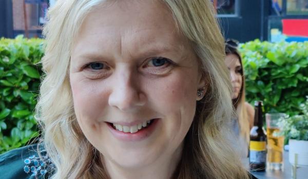 Rachel's story | Target Ovarian Cancer